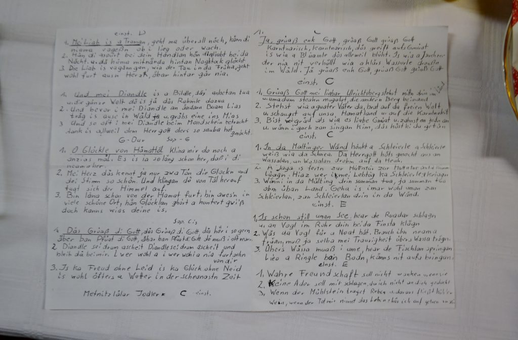 Kärntnerliedertexte Handschrift Grete Hoffmann – Neuhaus – Kärnten ...